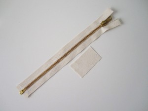 Turn a separating zipper into a closed end zipper tutorial