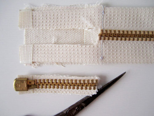 Turn a separating zipper into a closed end zipper tutorial